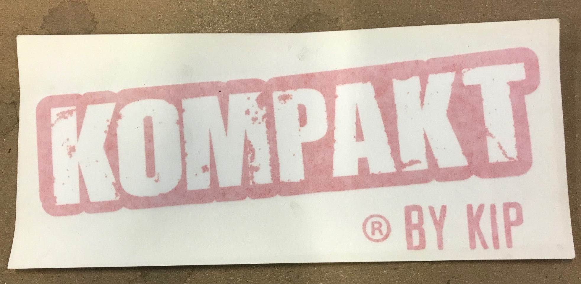 STICKER KOMPAKT logo zijwand rood
